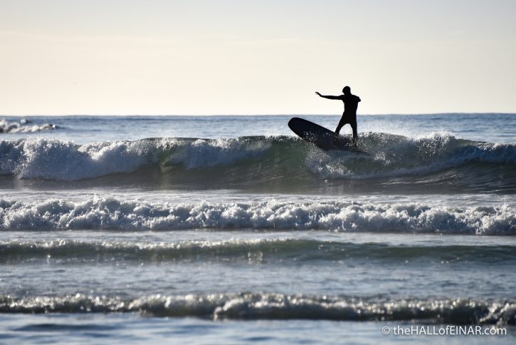 Surfer at Grobust – David at the HALL of EINAR